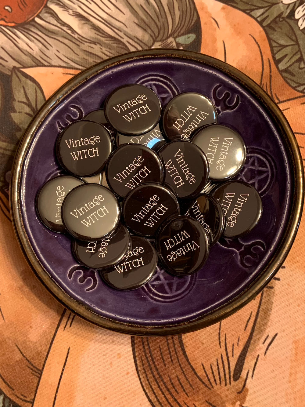 Vintage Witch Button – The Enchanted Alcove